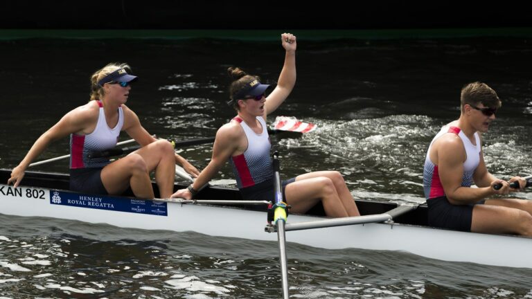 The 2019 Navy Women's Rowing Team - Masters of Swing - Navy Sports Nation